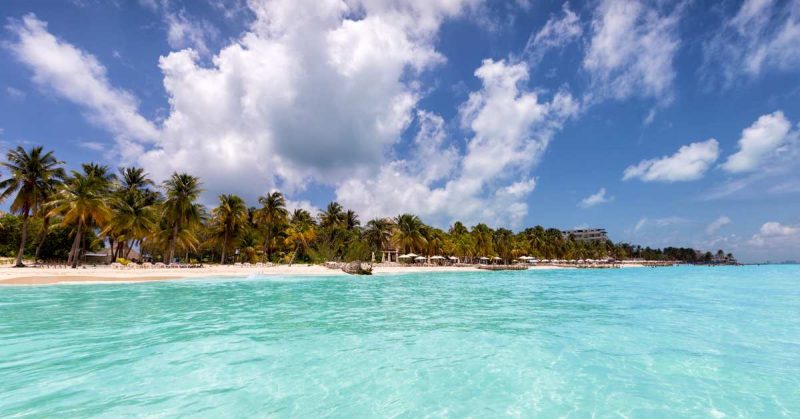 PLAYAS EN ISLA MUJERES - Integra Magazine