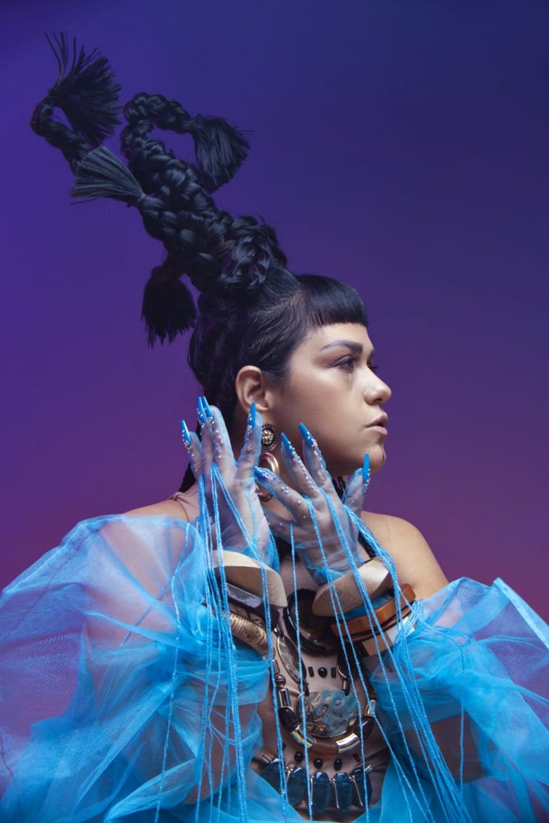 PERLA LÓPEZ “CREANDO UNIVERSOS” - Integra Magazine