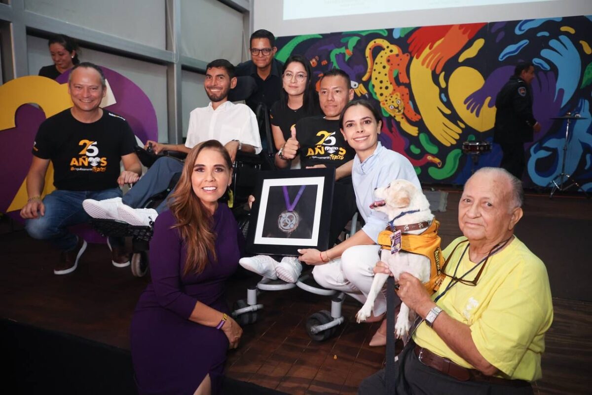 Gana gobierno de BJ medalla por la inclusión "Gilberto Rincón Gallardo ...