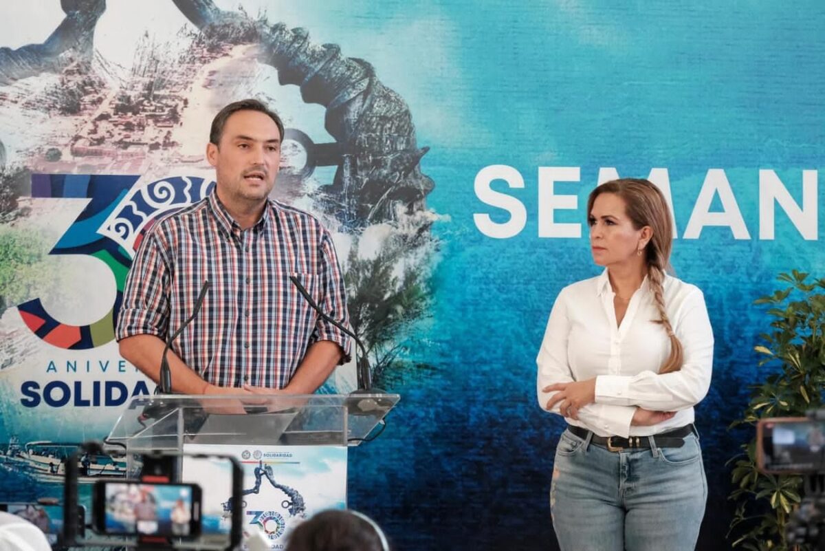 Huracán Ramírez en el próximo cartel de lucha libre en tu colonia.