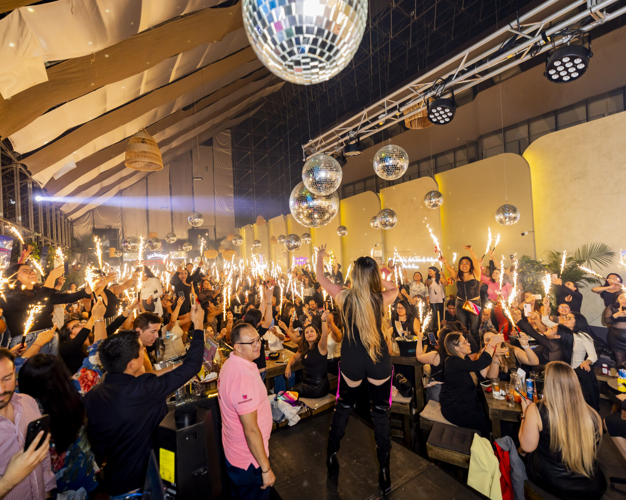 ¡Despecho llega a Cancún! - Integra Magazine